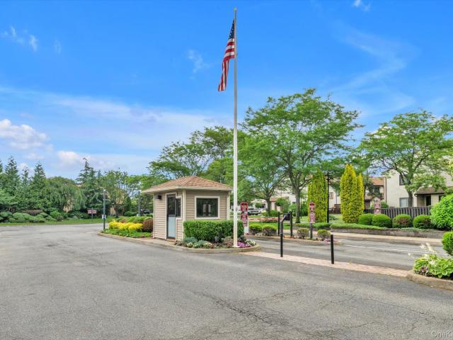 100 Daly Boulevard 1802
