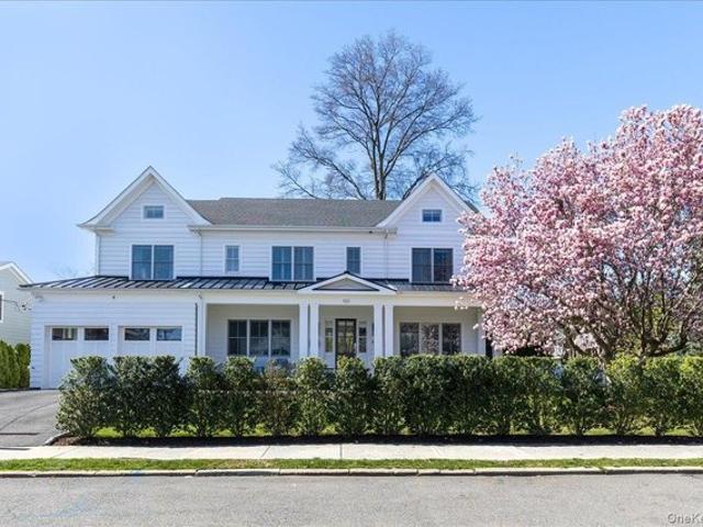 100 Dearborn Ave, Rye, NY 10580
