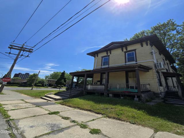 100 Division Street 4 #