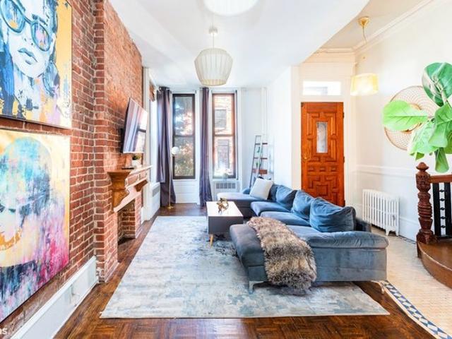 100 E 101st St, Manhattan, NY 10029