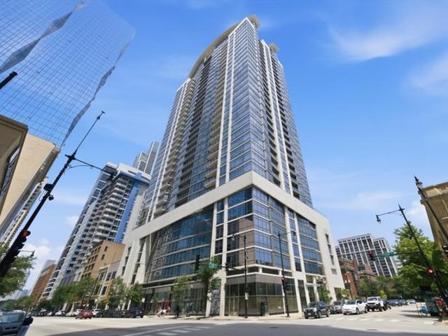 100 E 14th St Apt 1403, Chicago, IL 60605