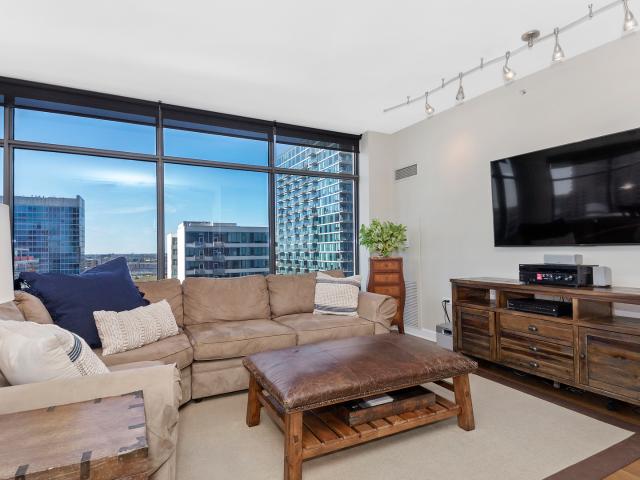 100 E 14th Street # 1406