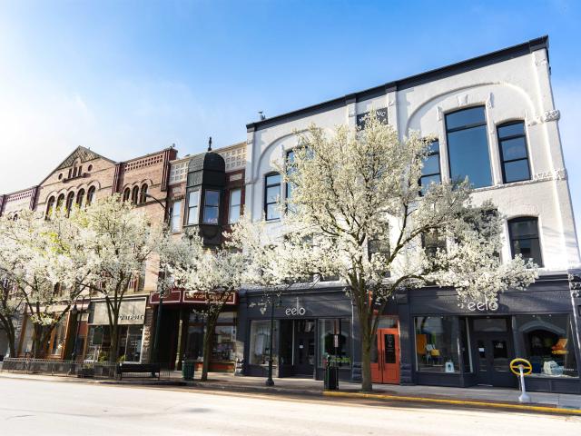 100 E Front Street # 201