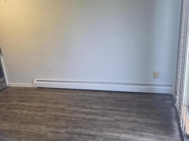 100 E Glenolden Ave R12, Glenolden, PA