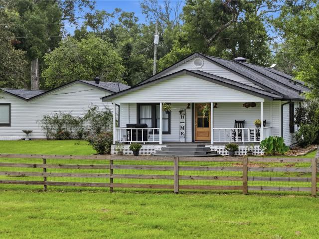 100 E Hill Ranch Lane