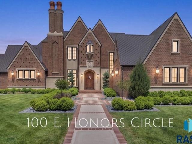 100 E Honors Cir, Sioux Falls, SD 57108