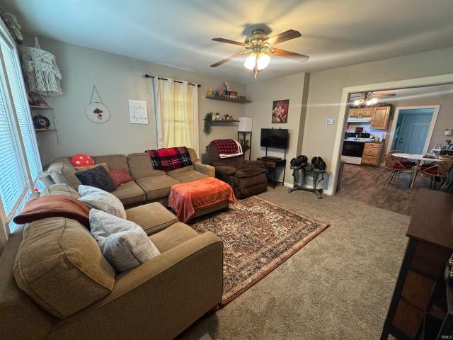 100 E Olmstead Avenue