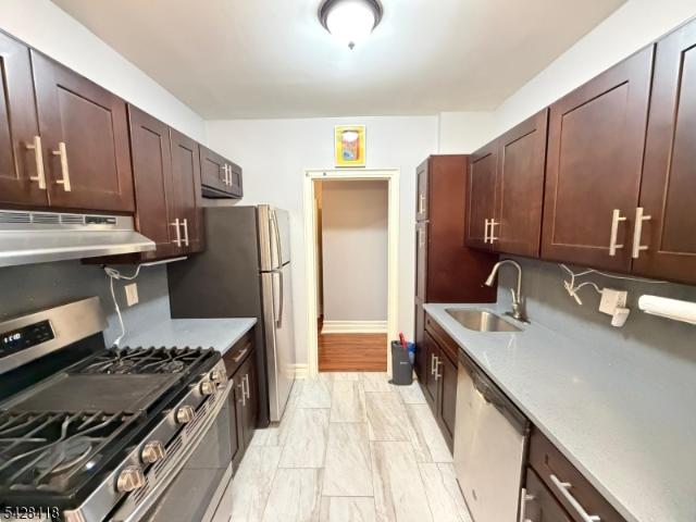 100 E Palisade Ave, Englewood, NJ 07631 | MLS #4024 | Compass