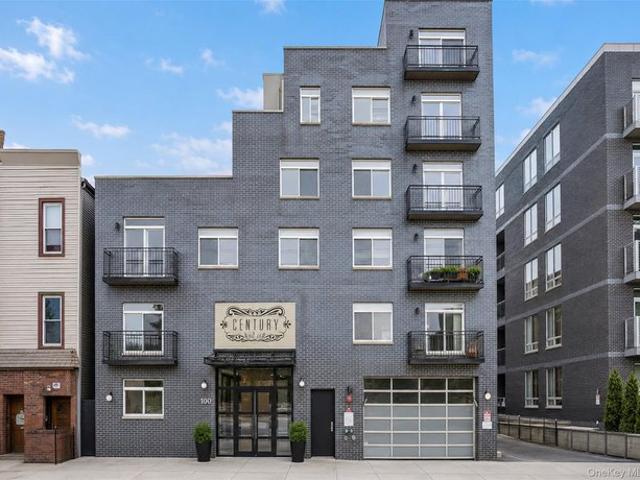 100 Engert Ave Apt 5C, Brooklyn, NY 11222