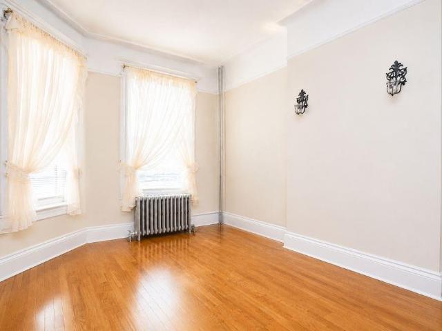 100 East 8th Street