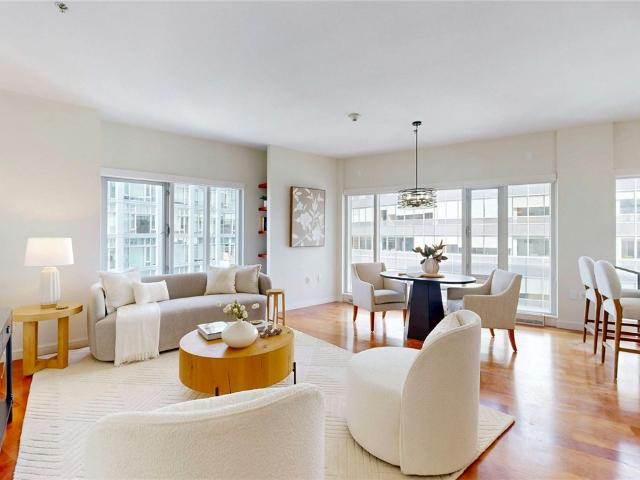 100 Exchange Street 1506