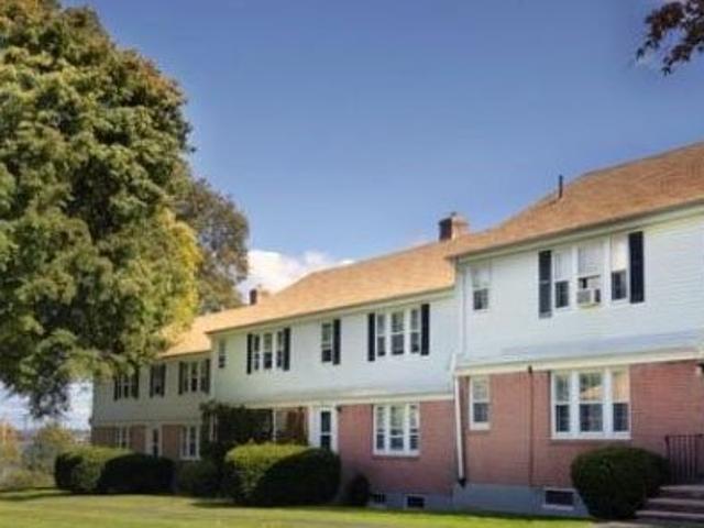 100 Forest Park, GPS: 34 Dartmouth St 2 beds, 1 full bath