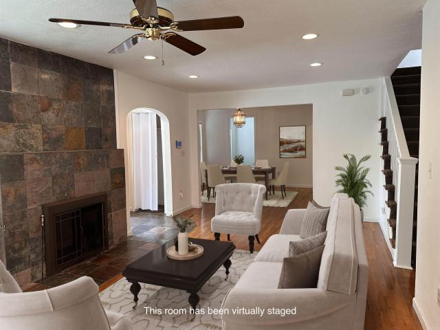 100 Forest Park Pl