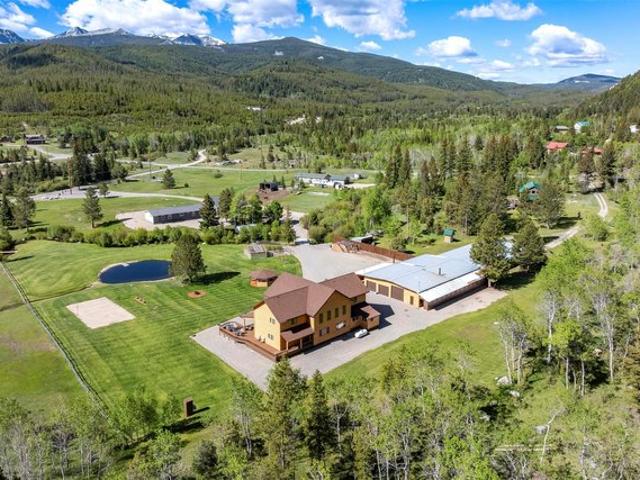100 Foster Creek Dr, Anaconda, MT 59711