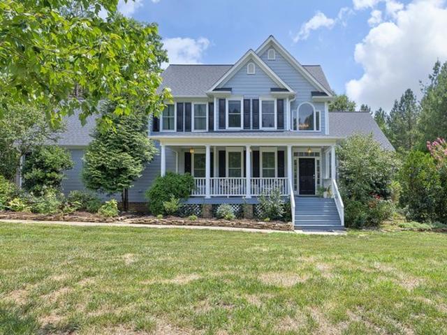 100 Fairmont Pl, Hillsborough, NC 27278