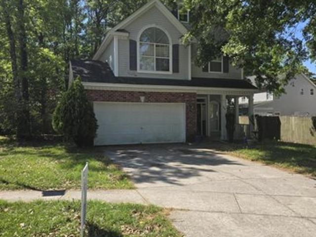 100 Fairbury Dr, Goose Creek, SC 29445