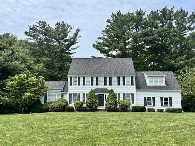 100 Fairway Dr, Halifax, MA 02338
