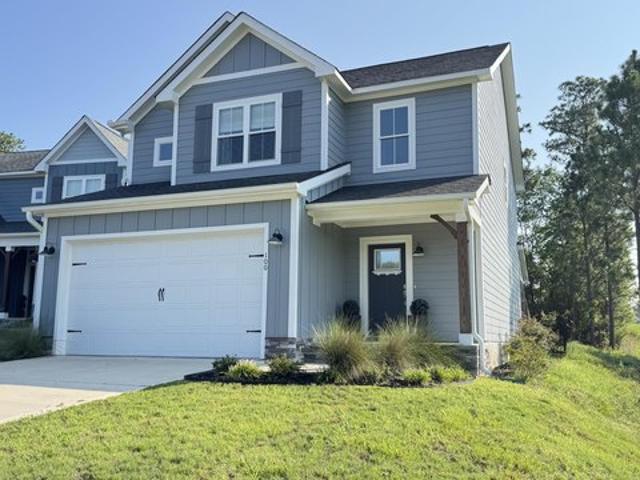 100 Falkirk Ct, Carthage, NC 28327