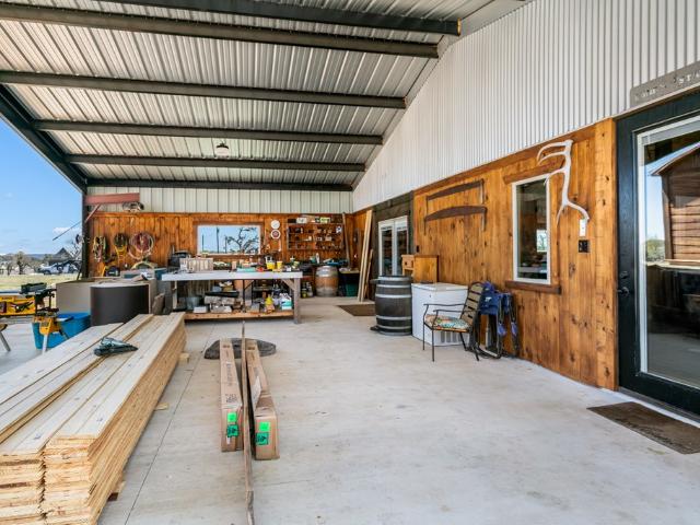 100 Five Star Trl, Fredericksburg, TX 78624 | MLS #104127