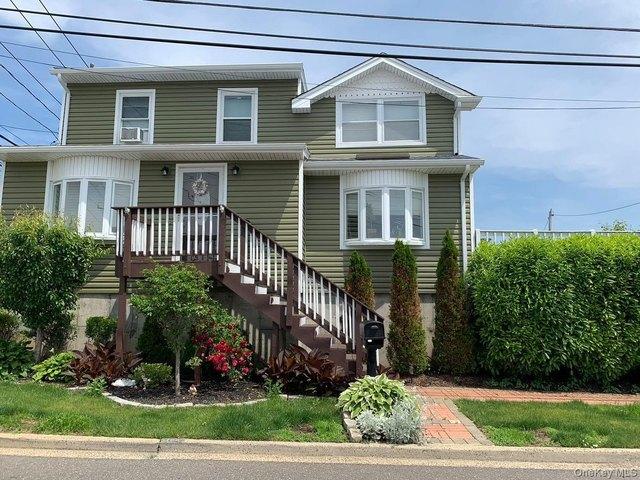 100 Kopf Rd, Bellmore, NY 11710