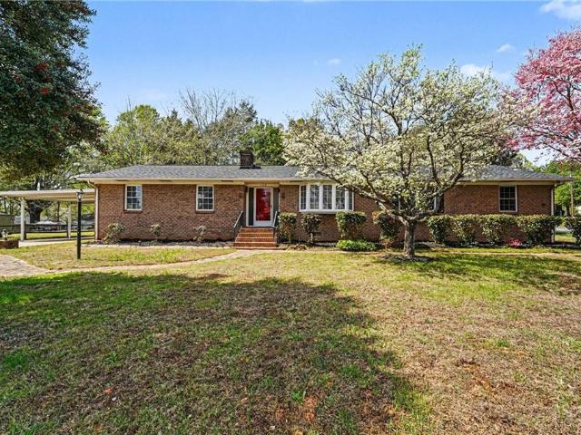 100 Kenwood Ln, Lexington, NC 27295 | Compass