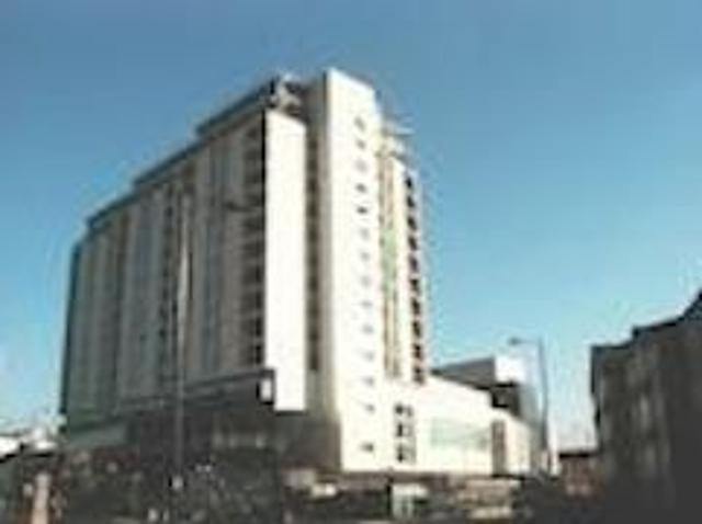 100 Kingsway, Finchley N12, 2 bed flat to rent, £1,898 pcm | PrimeLocation
