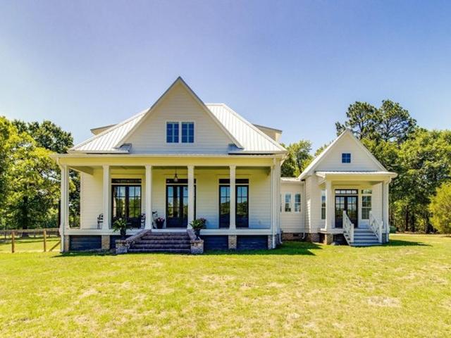 100 Horse Pasture Rd, Camden, SC 29020