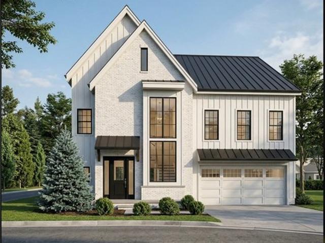 100 Hawthorne Estates Dr, Solon, OH 44139