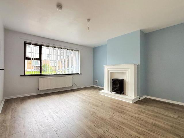 100 Hazelwood Avenue, Dunmurry, Belfast, BT17 0SZ