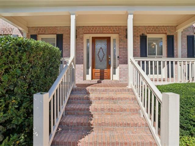 100 Harmony Point Cove