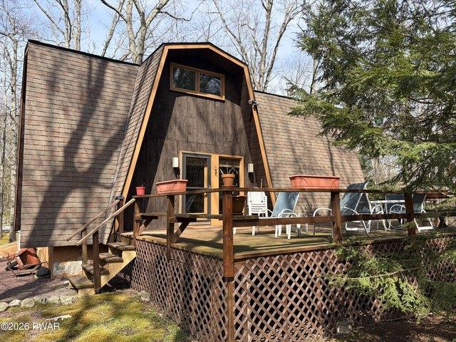 100 Heron Bay, Lords Valley, PA 18428