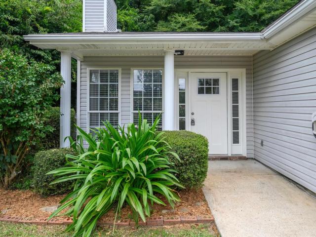 100 Hidden Creek Circle