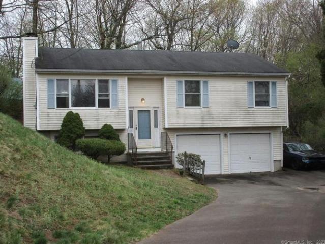 100 High Top Cir E, Hamden, CT 06514
