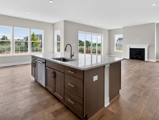 100 Hinchman Rd