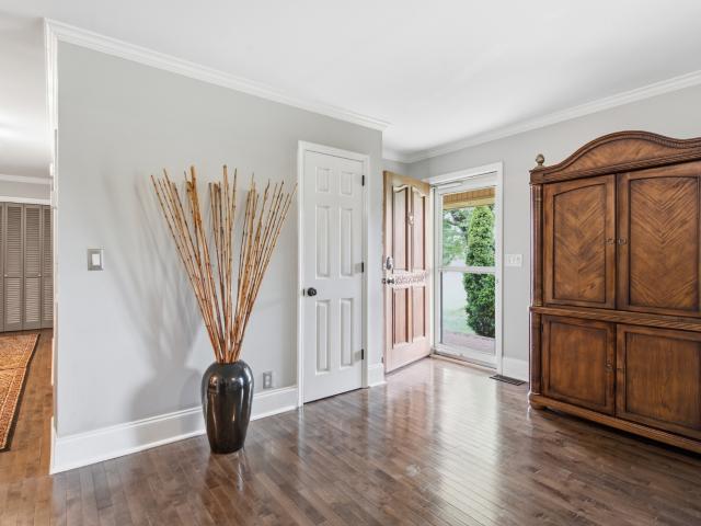 100 Jonquil Way