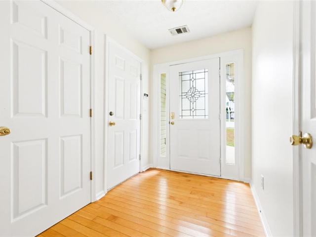 100 Jackson Bluff Court