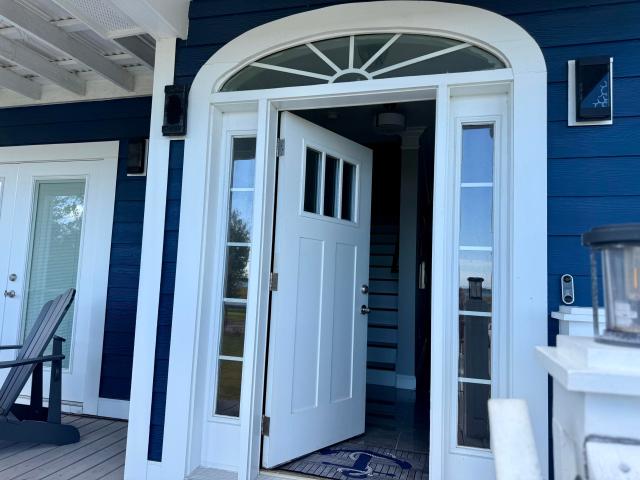100 Oak Bay Drive