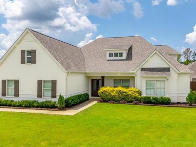 100 Orchard Dr, Fortson, GA 31808