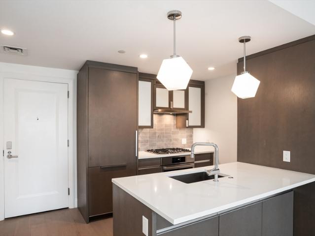 100 Lovejoy Wharf, Unit 4H, Boston, MA 02114 | MLS #73478 | Compass
