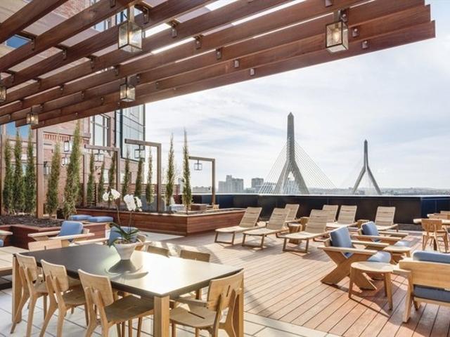 100 Lovejoy Wharf Unit 6C, Boston, MA 02114