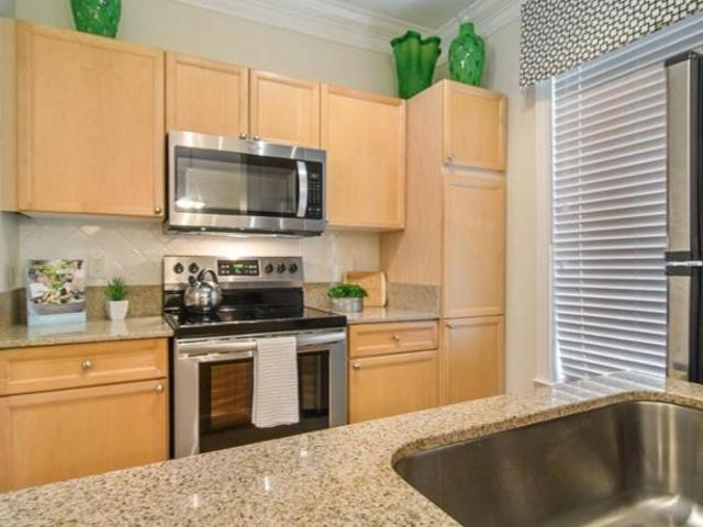 100 Ladson Ct #0407, Decatur, GA 30033