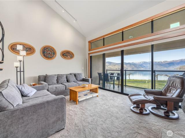 100 Lake Chelan Shores Dr. 3 8