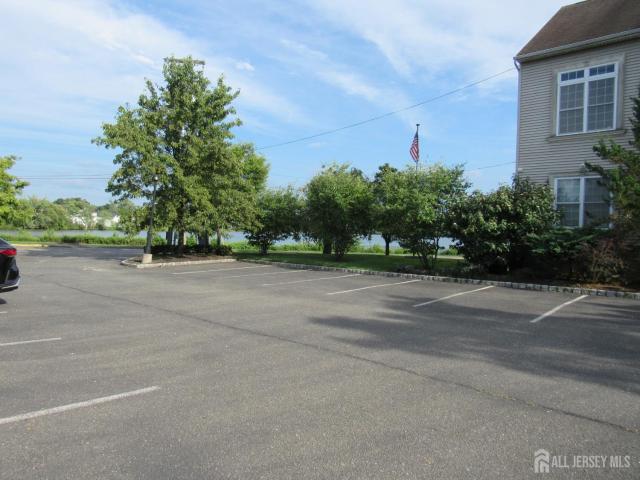100 Lakeview Drive C1