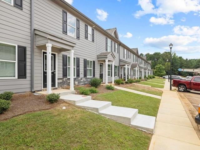 100 Lena Ln, Eatonton, GA 31024