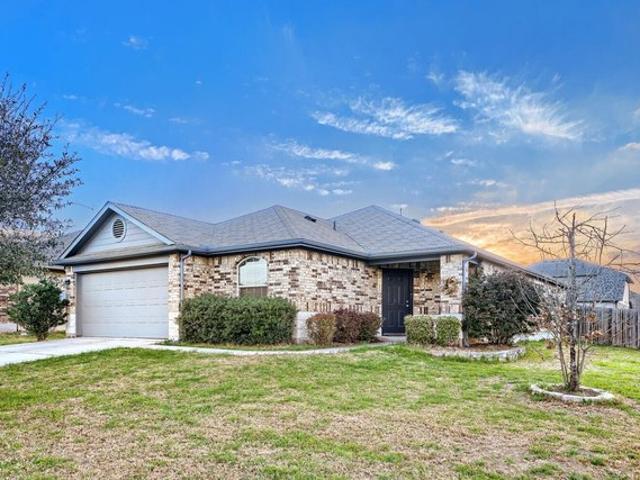 100 Liard River Rd, Hutto, TX 78634