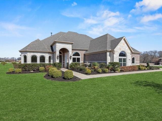 100 Lilyfield Dr, Lucas, TX 75002