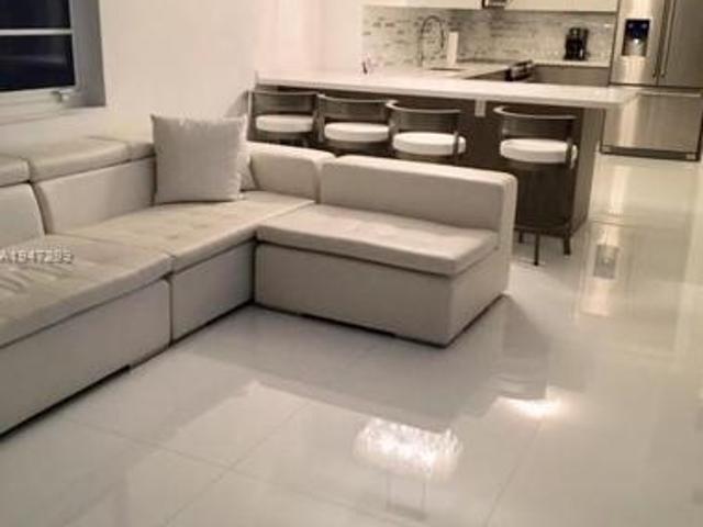 100 Lincoln Rd #711B Miami Beach, FL 33139