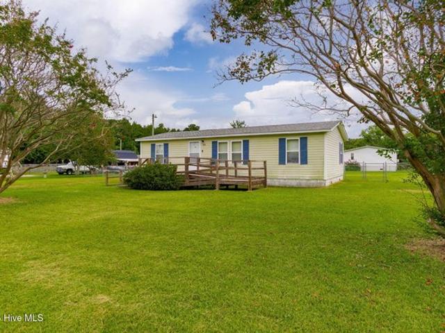 100 Lindsey Ct, Beaufort, NC 28516