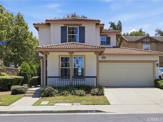 100 Lydia Ln, Corona, CA 92882