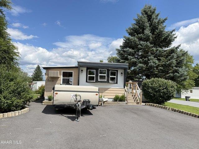 100 Monarch Dr, Duncansville, PA 16635